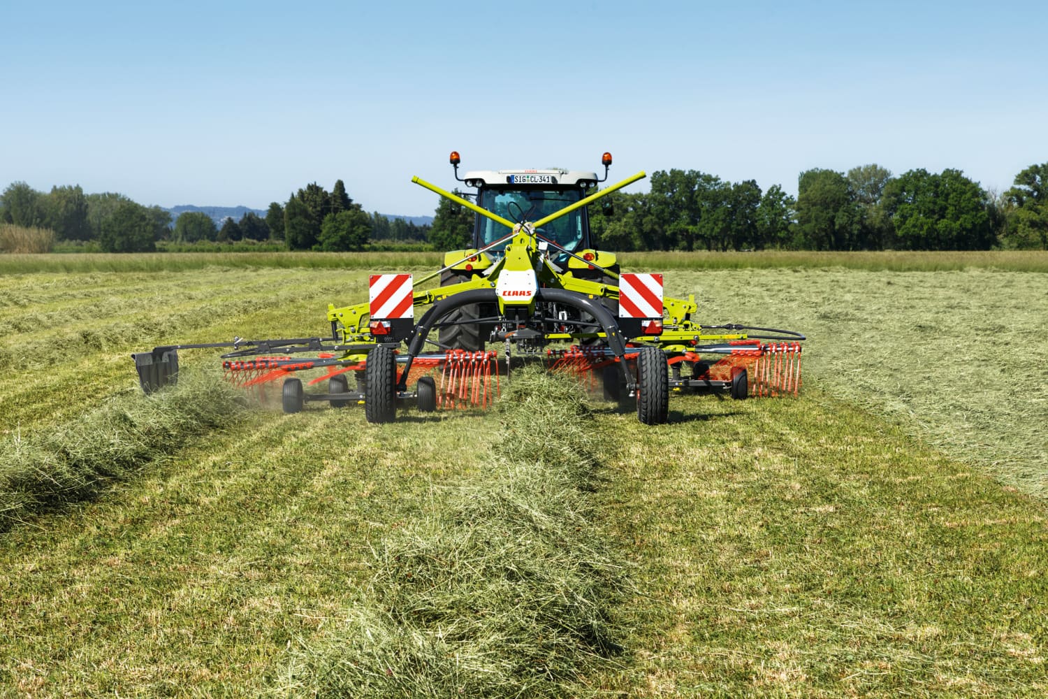 CLAAS LINER Dual-Rotor Side Swather - CLAAS Harvest Centre
